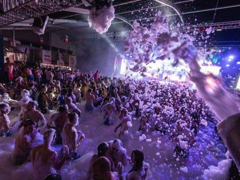 Schuimkanon huren voor elke schuimparty: van Schoolfeest tot Jeugdsoos